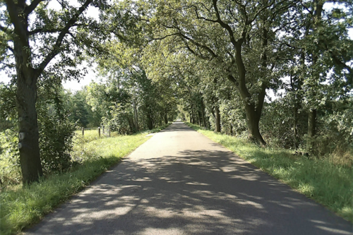 Qimmah russo onlyfans porn a warm greeting a brief kiss in